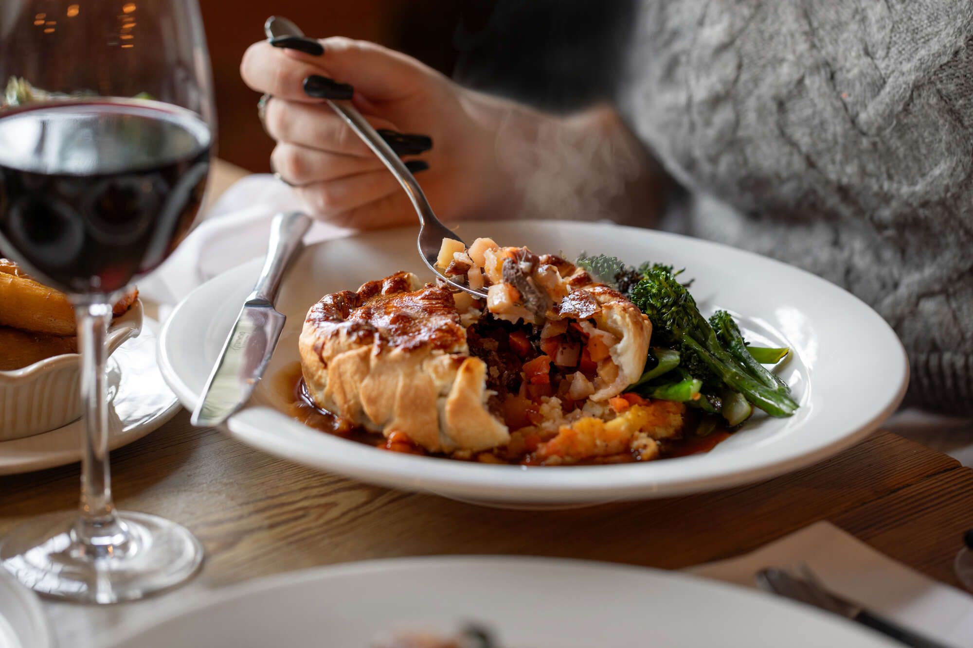 Home - Onslow Arms Clandon