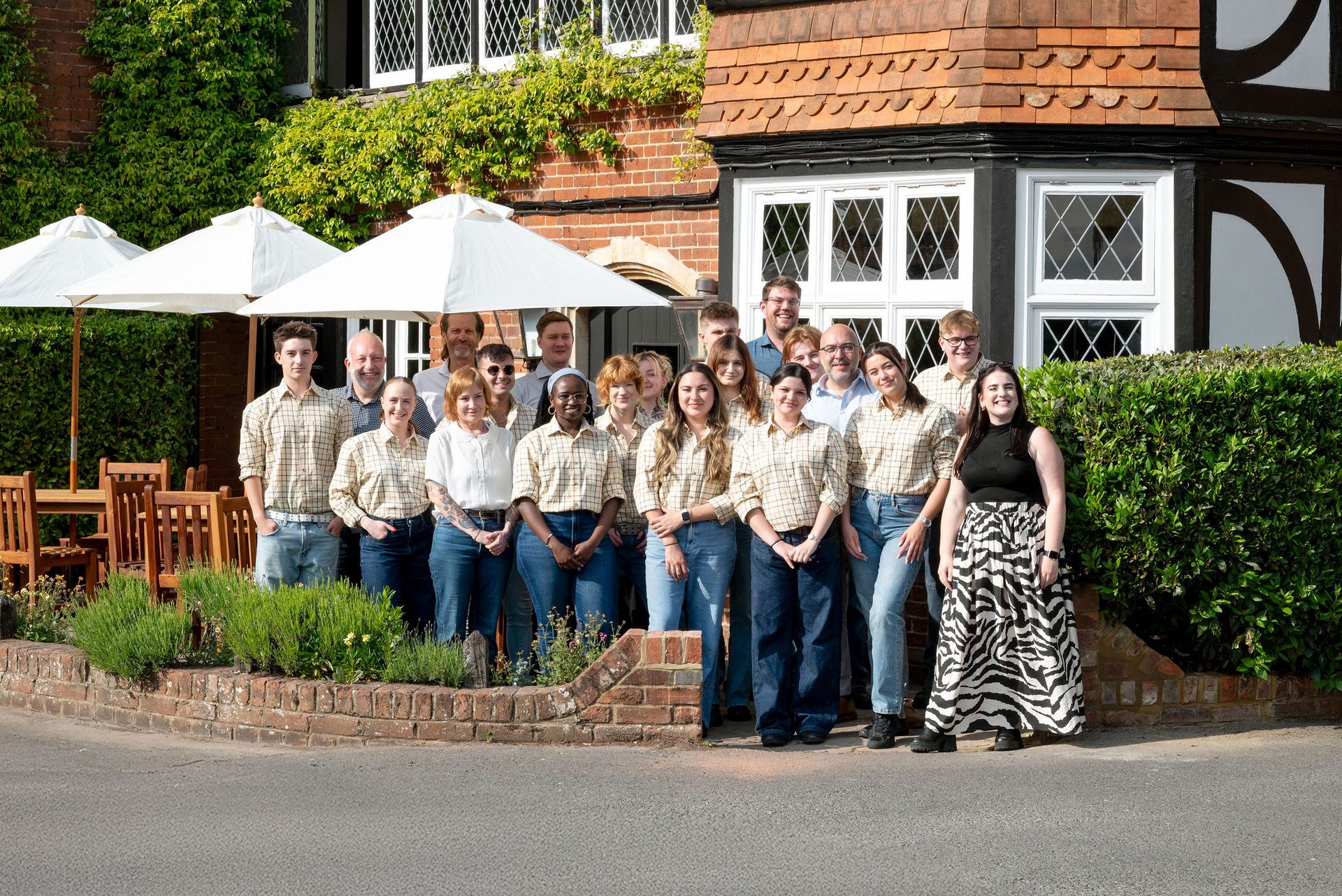 Home - Onslow Arms Clandon
