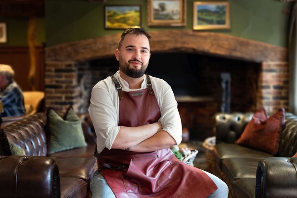 Home - Onslow Arms Clandon