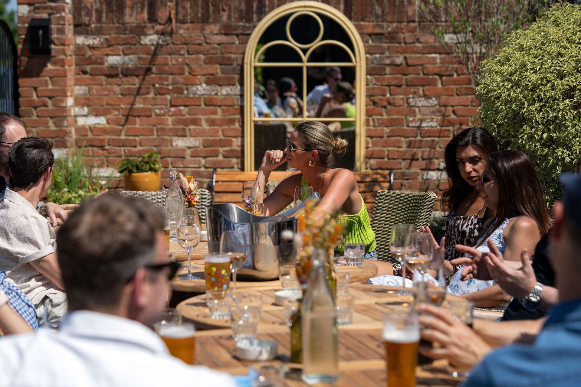 Home - Onslow Arms Clandon